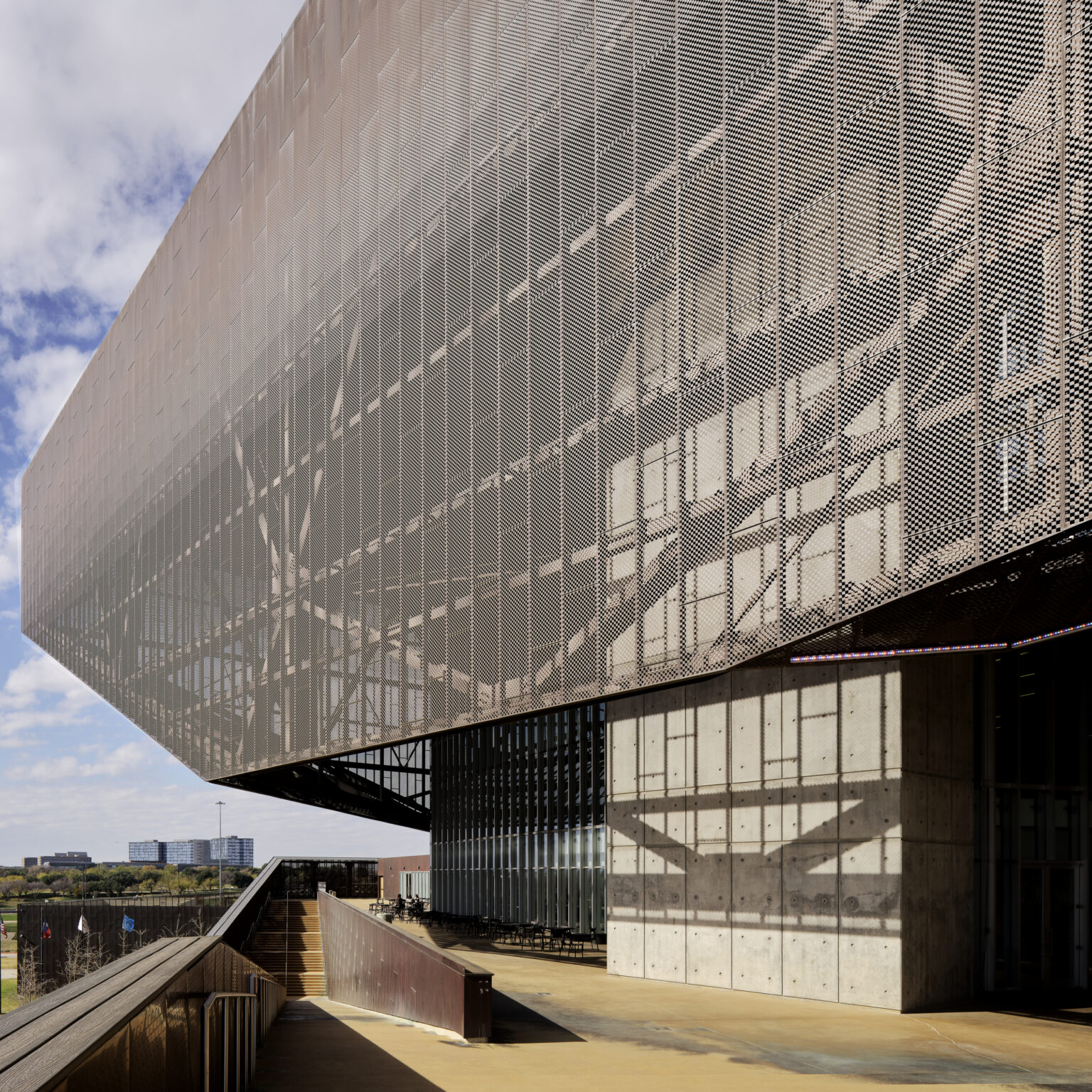 Irving Convention Center - Columns - AIA Dallas
